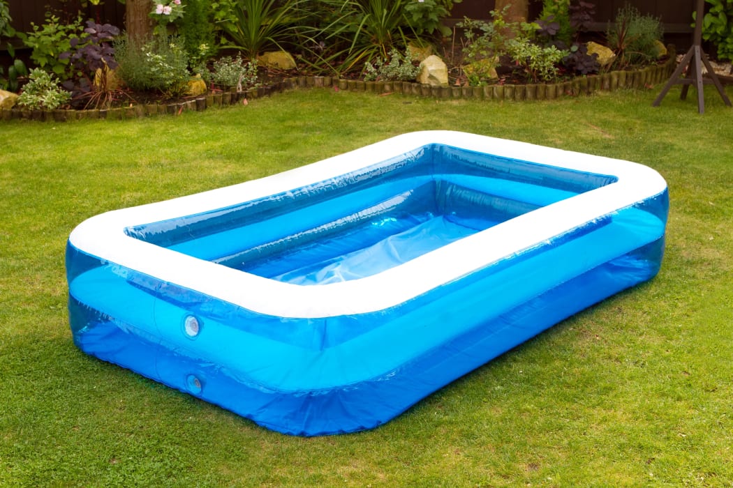 Housing NZ accused of being paddling pool police | RNZ News