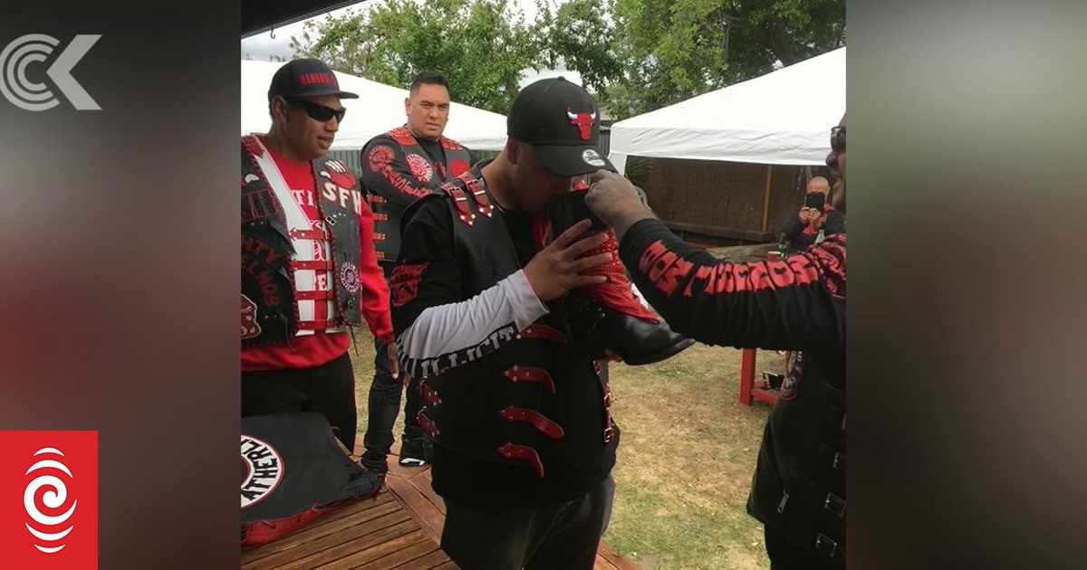 Inside a Mongrel Mob patching ceremony | RNZ