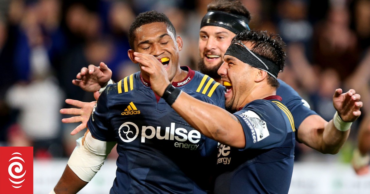 Live commentary: Hurricanes vs Highlanders | RNZ News