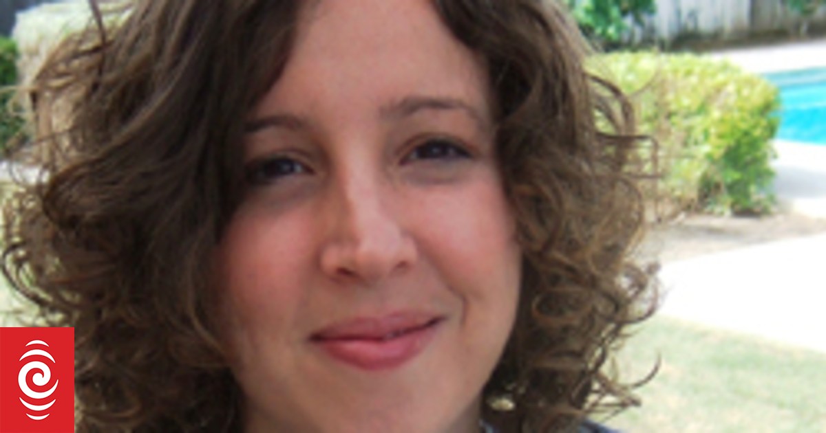 Lily Hirsch on music, crime and punishment | RNZ