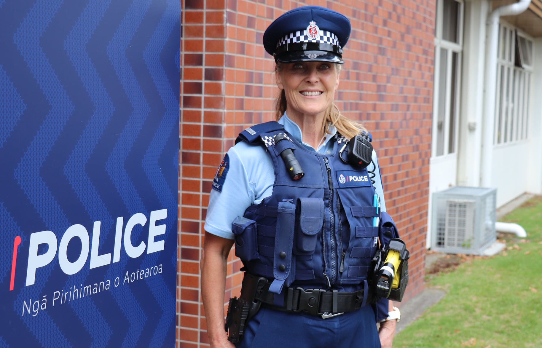 NZ's oldest police graduate celebrates after 40 year wait | RNZ