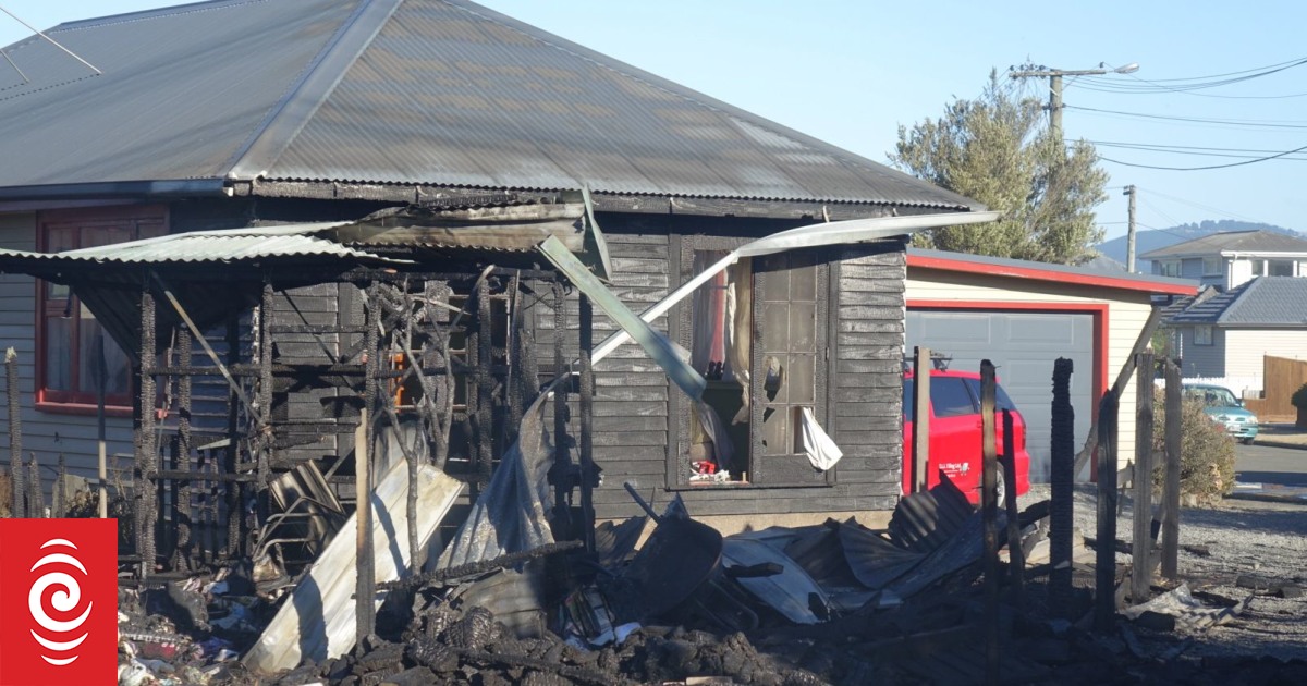 Chch fire destroys house, cars | RNZ News