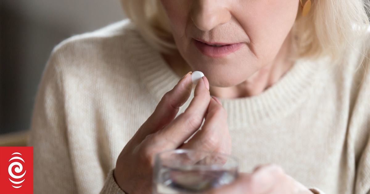 Specialist says chronic pain services being starved | RNZ