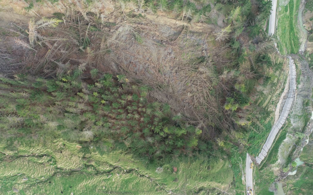 Temporary fix to 'pretty significant' landslide expected in one week ...