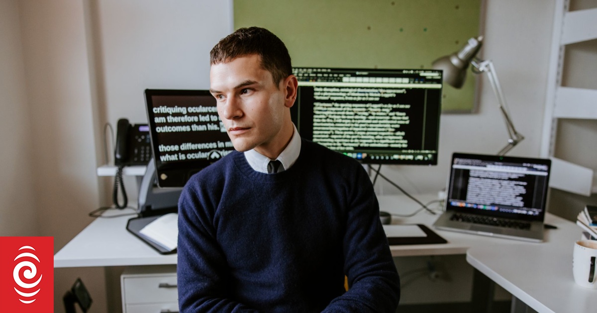 Legally blind PhD student Michael Whittaker | RNZ