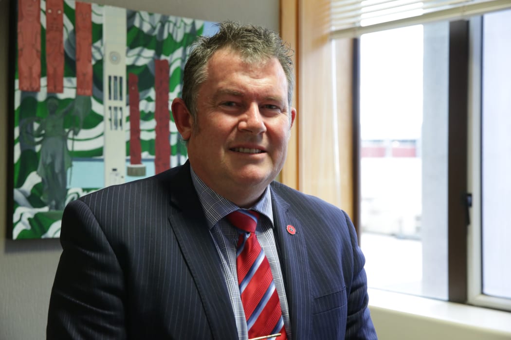 Grant Smith re-elected mayor in Palmerston North | RNZ News