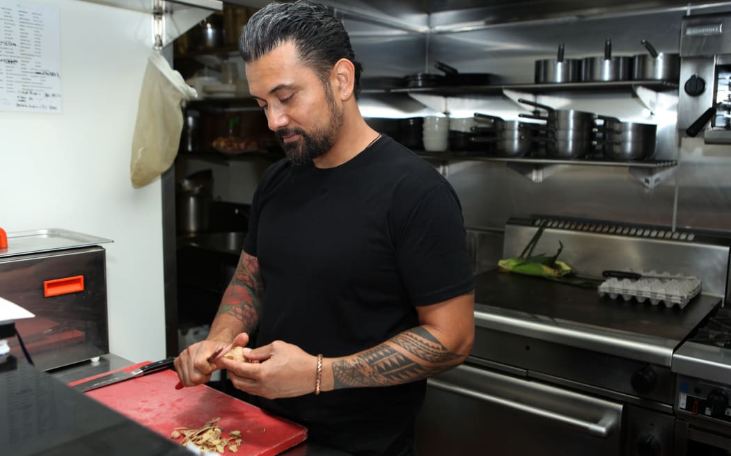 Inspiring Pacific youth | RNZ News