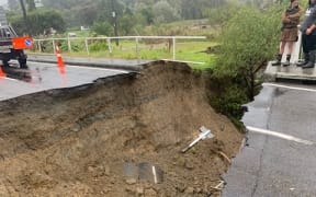 More flooding in Wairoa leads to residents being evacuated | RNZ News