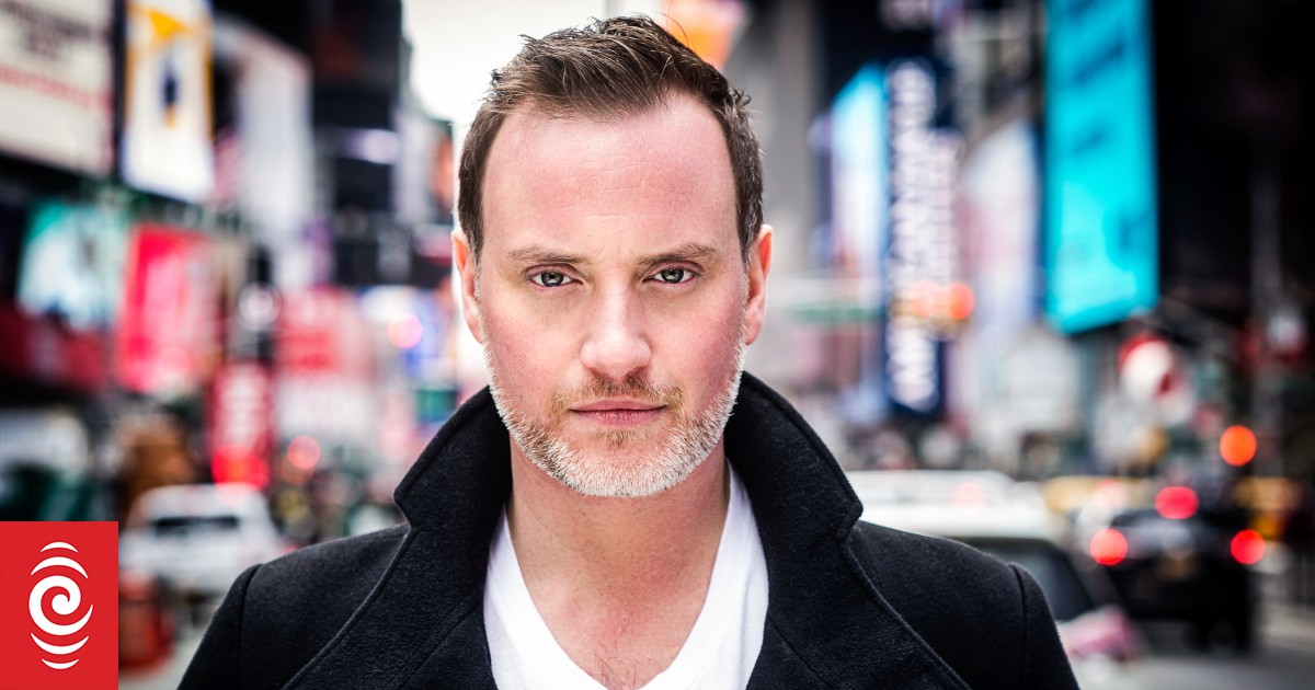 Hayden Tee: the extra-ordinary director of Next to Normal | RNZ