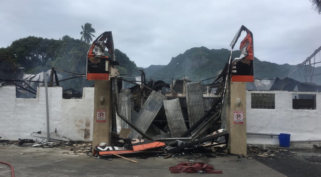Another Cook Islands commercial property destroyed by fire | RNZ News