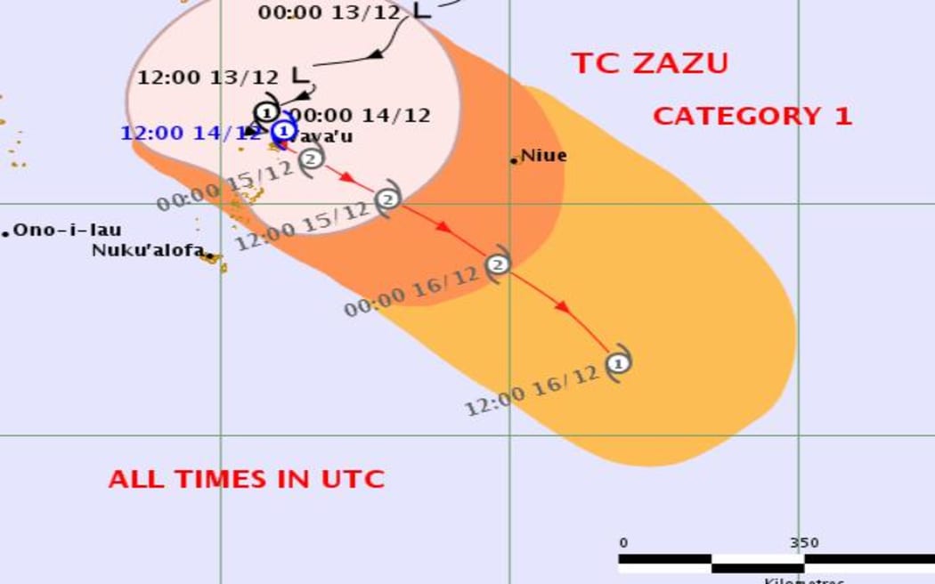 Dual cyclones threaten several Pacific countries | RNZ News