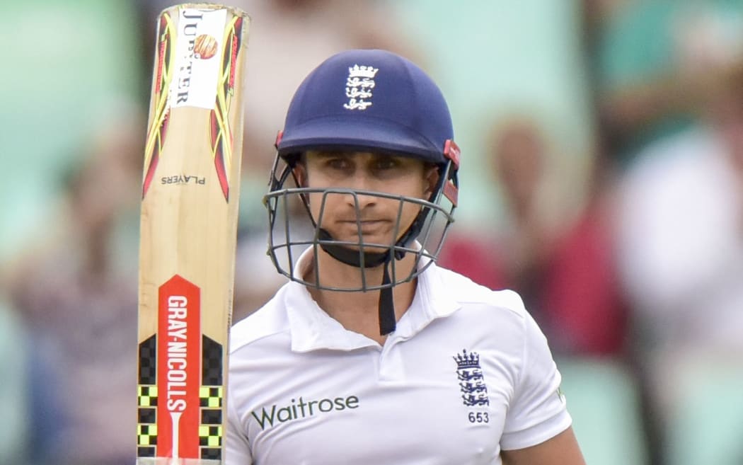 England cricketer forced to retire | RNZ News