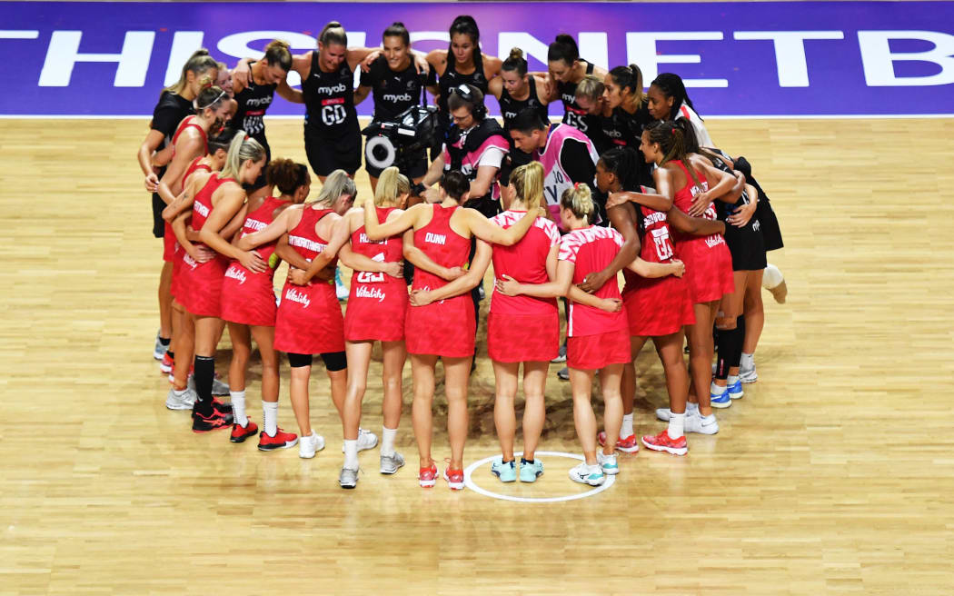 The ultimate team sport: A guide to the Netball World Cup | RNZ News