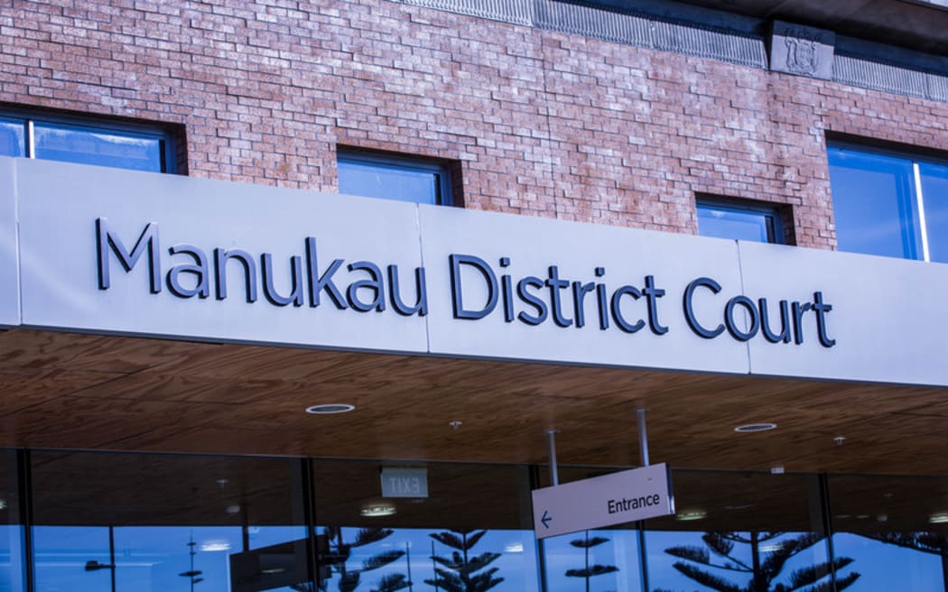 Manukau mall carpark crash: Woman drove into pedestrians after marriage ...