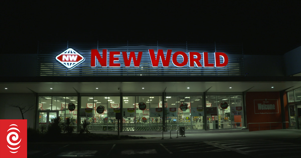 Who's up? New World New Lynn | RNZ