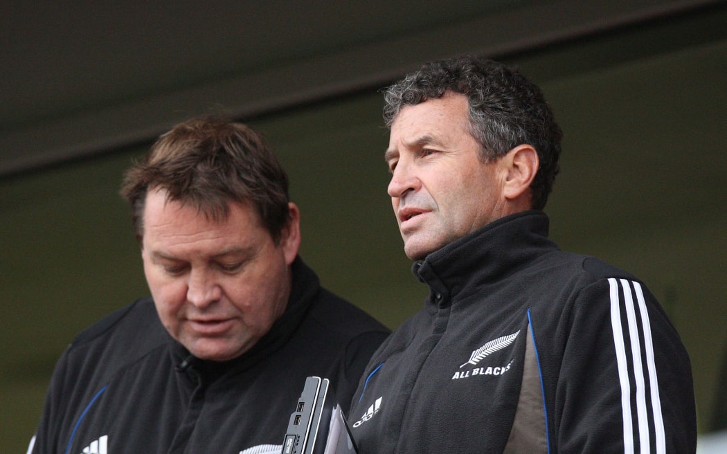 Hansen chasing Wayne Smith | RNZ News