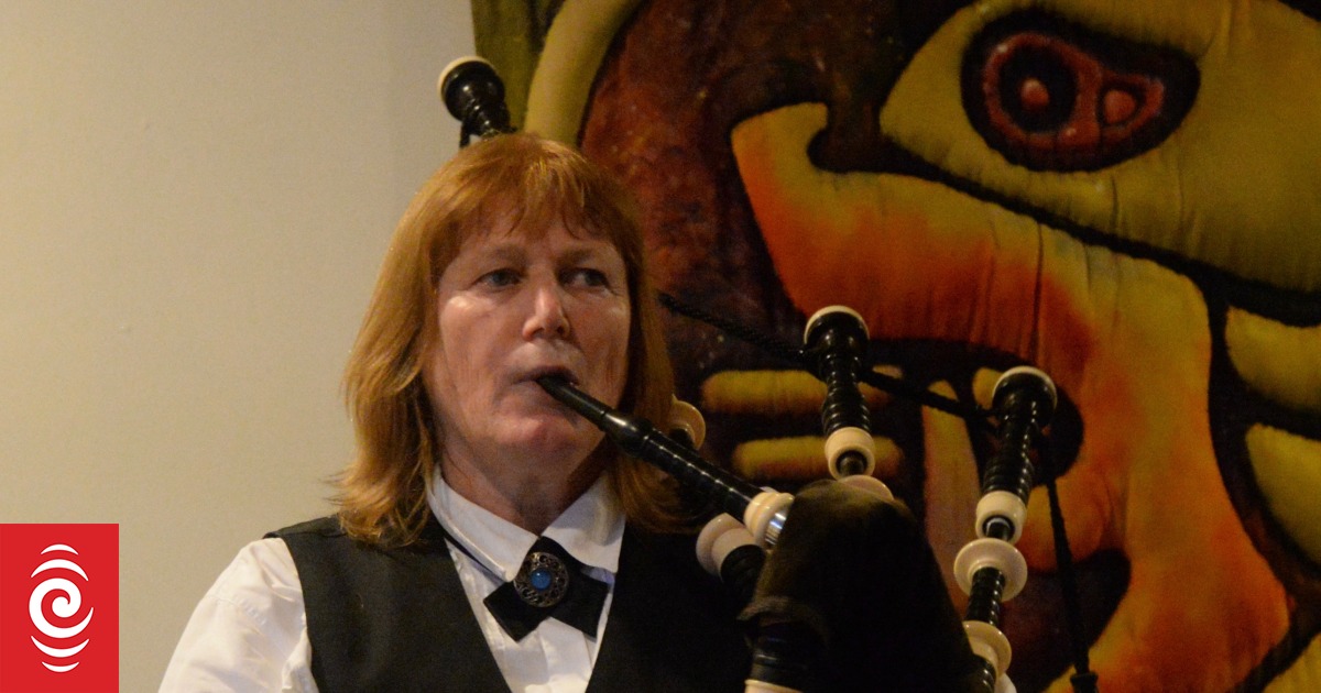 All-women judging panel for NZ Bagpiping comp | RNZ