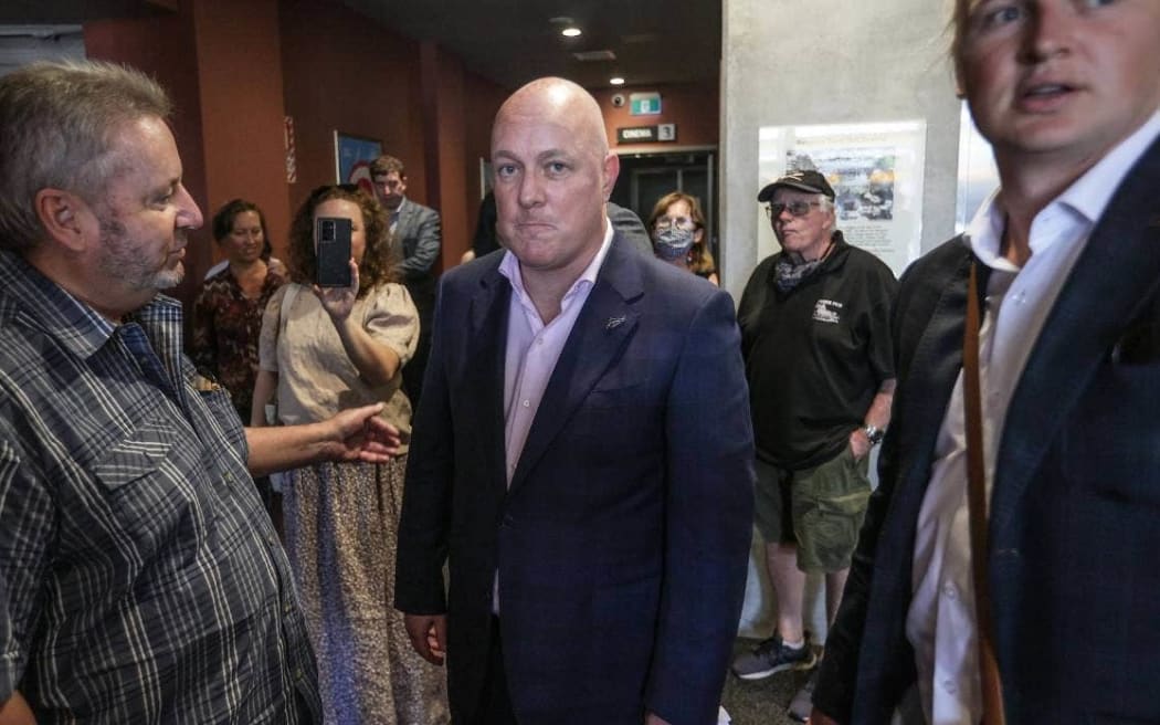 Christopher Luxon hijacked by anti-vaxxers, conspiracists at packed ...