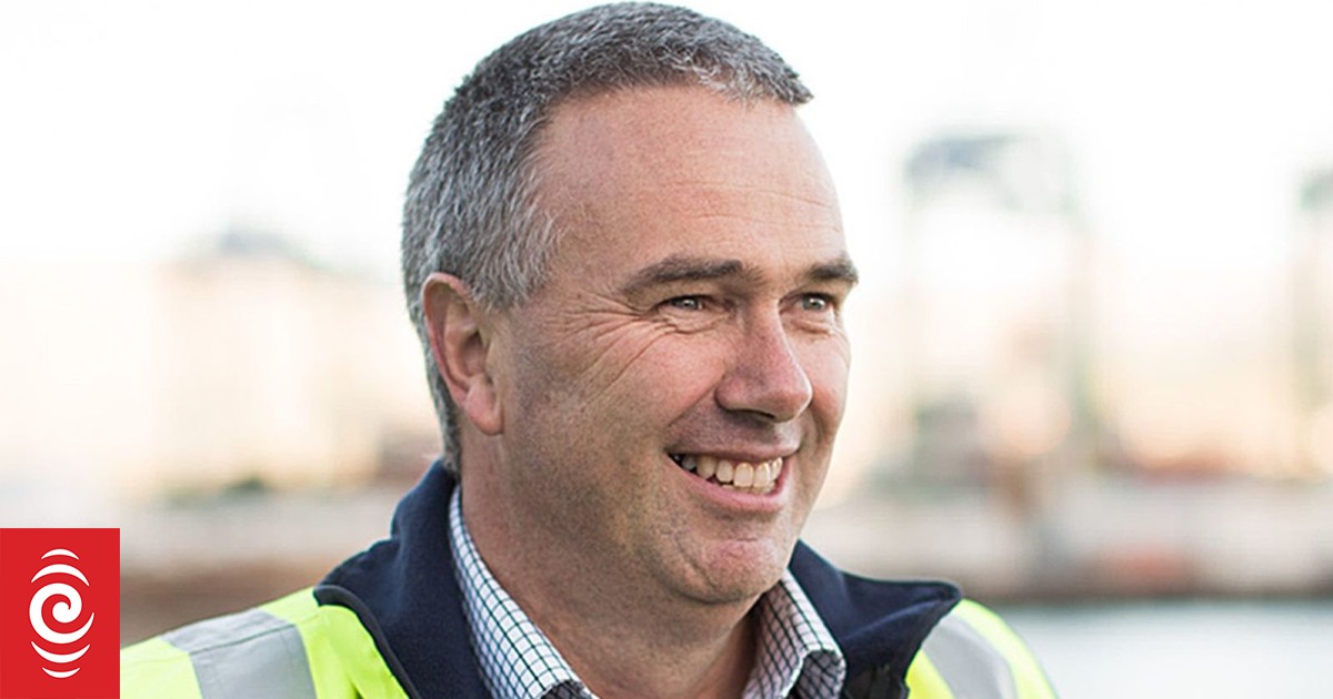 Union angry at port CEO's pay rise | RNZ News