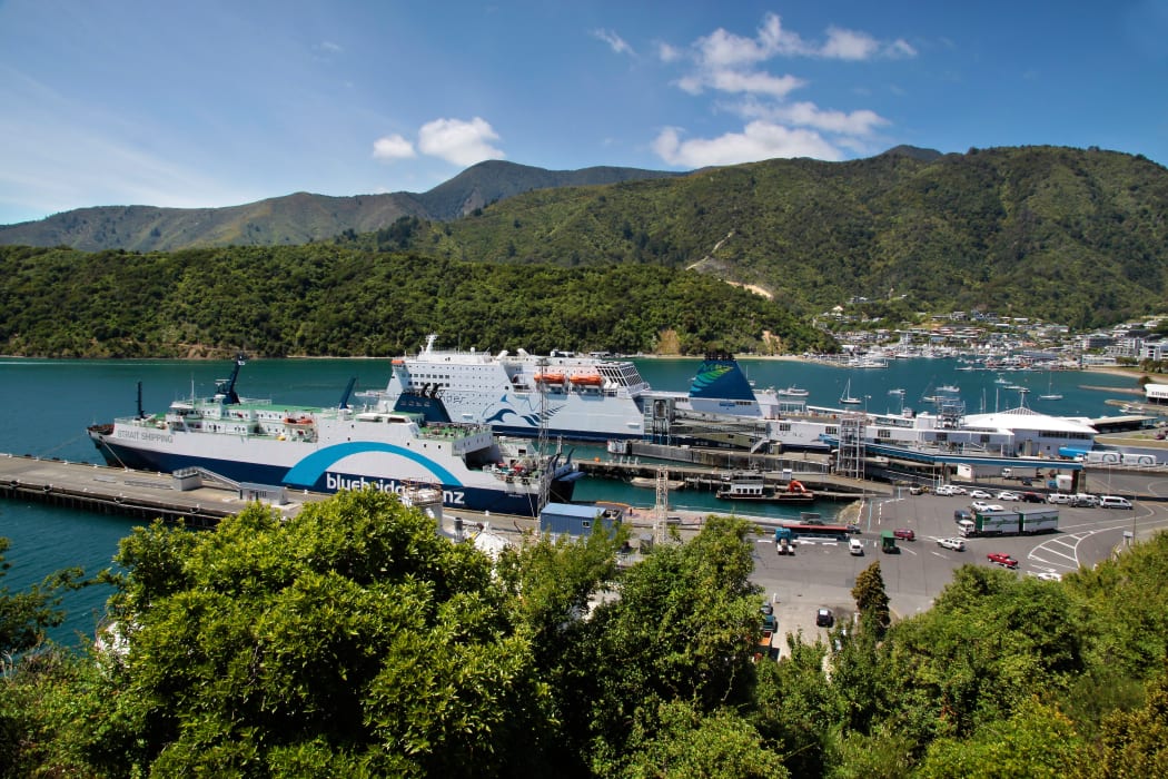 Police ask Picton locals to pitch in with community patrols | RNZ News