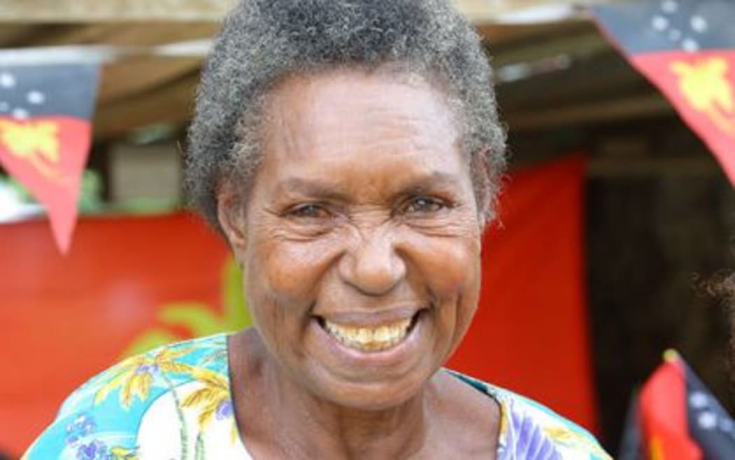 Tribute for woman who designed PNG flag | RNZ News