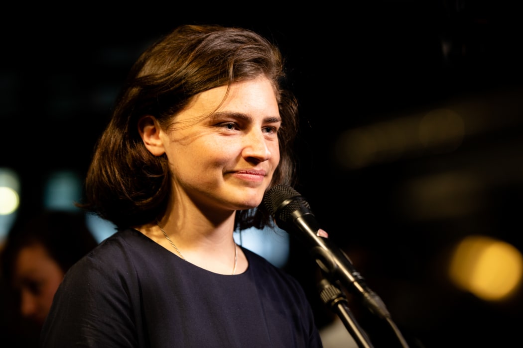 Election 2020: Chlöe Swarbrick wins Auckland Central | RNZ News