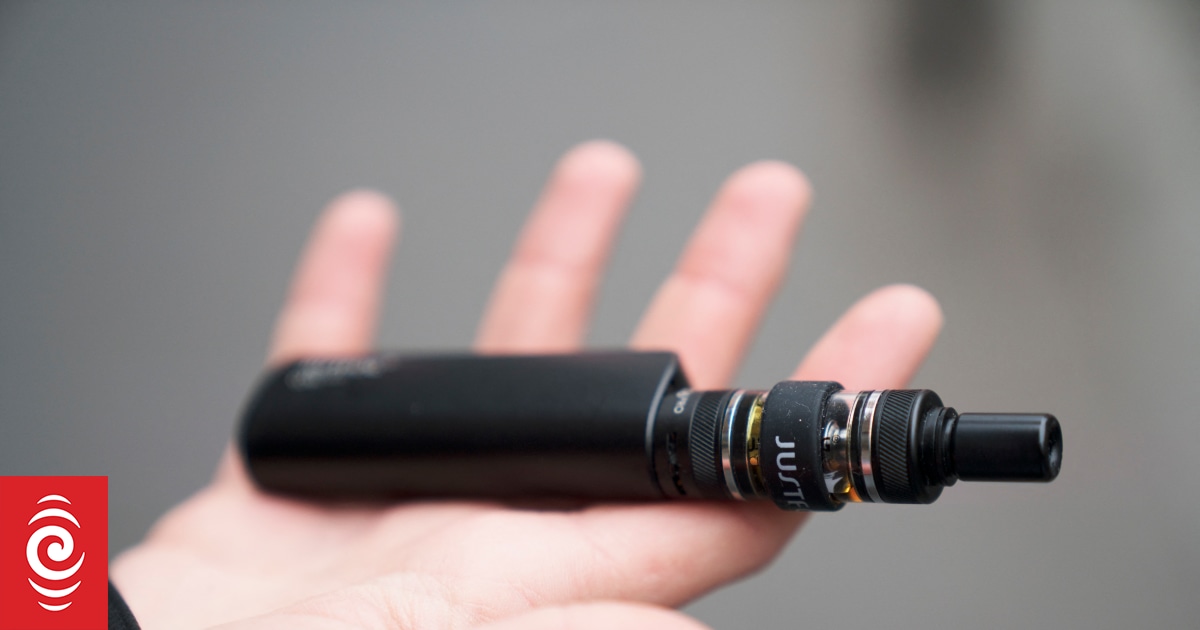 DIY vape hack has parents and emergency services worried | RNZ