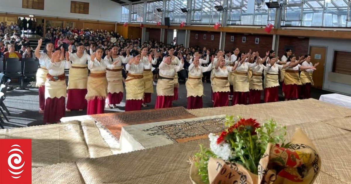 Tongan Language Week helping empower Tongan youth | RNZ News