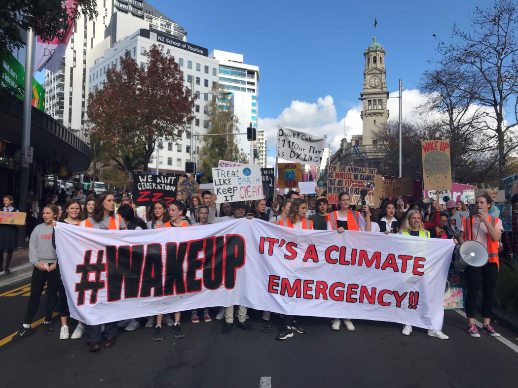 Climate change: Auckland Council outlines plan to cut own emissions ...