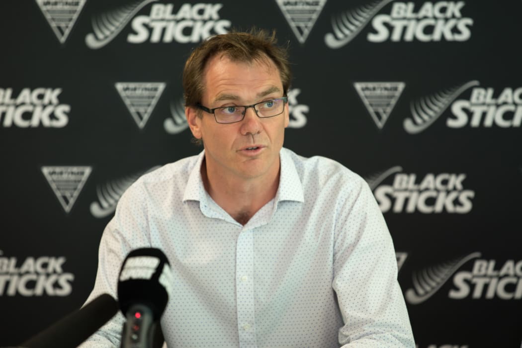 Hockey 'back flick' on review details | RNZ News