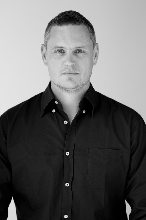 Irony/Sincerity | RNZ