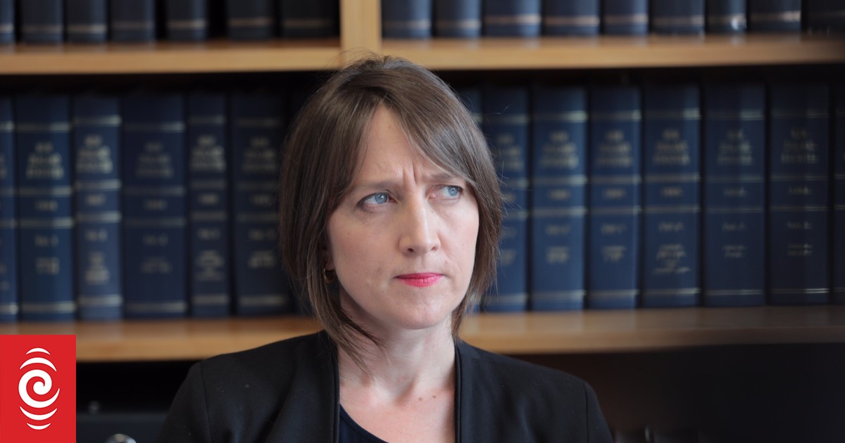 Woman with suspected IS links returning to NZ wants privacy - lawyer ...