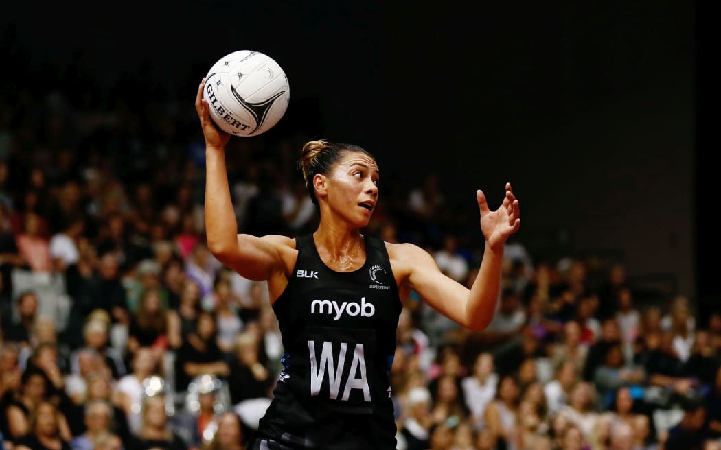 Inconsistency still plagues Silver Ferns | RNZ News