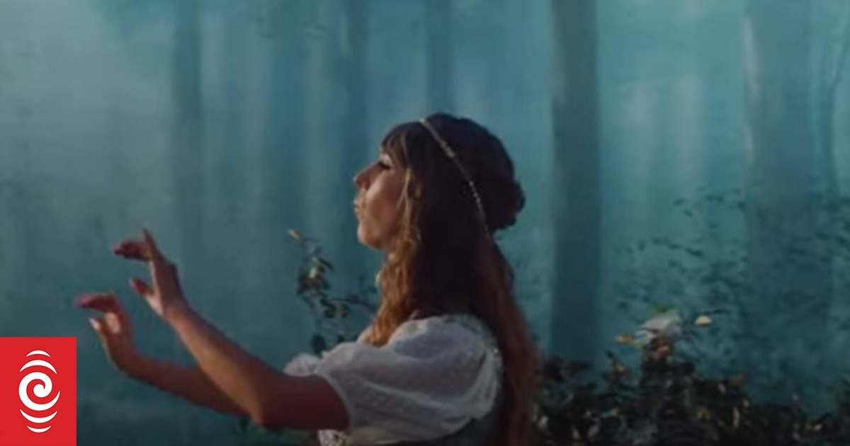 Music with Charlotte Ryan | RNZ