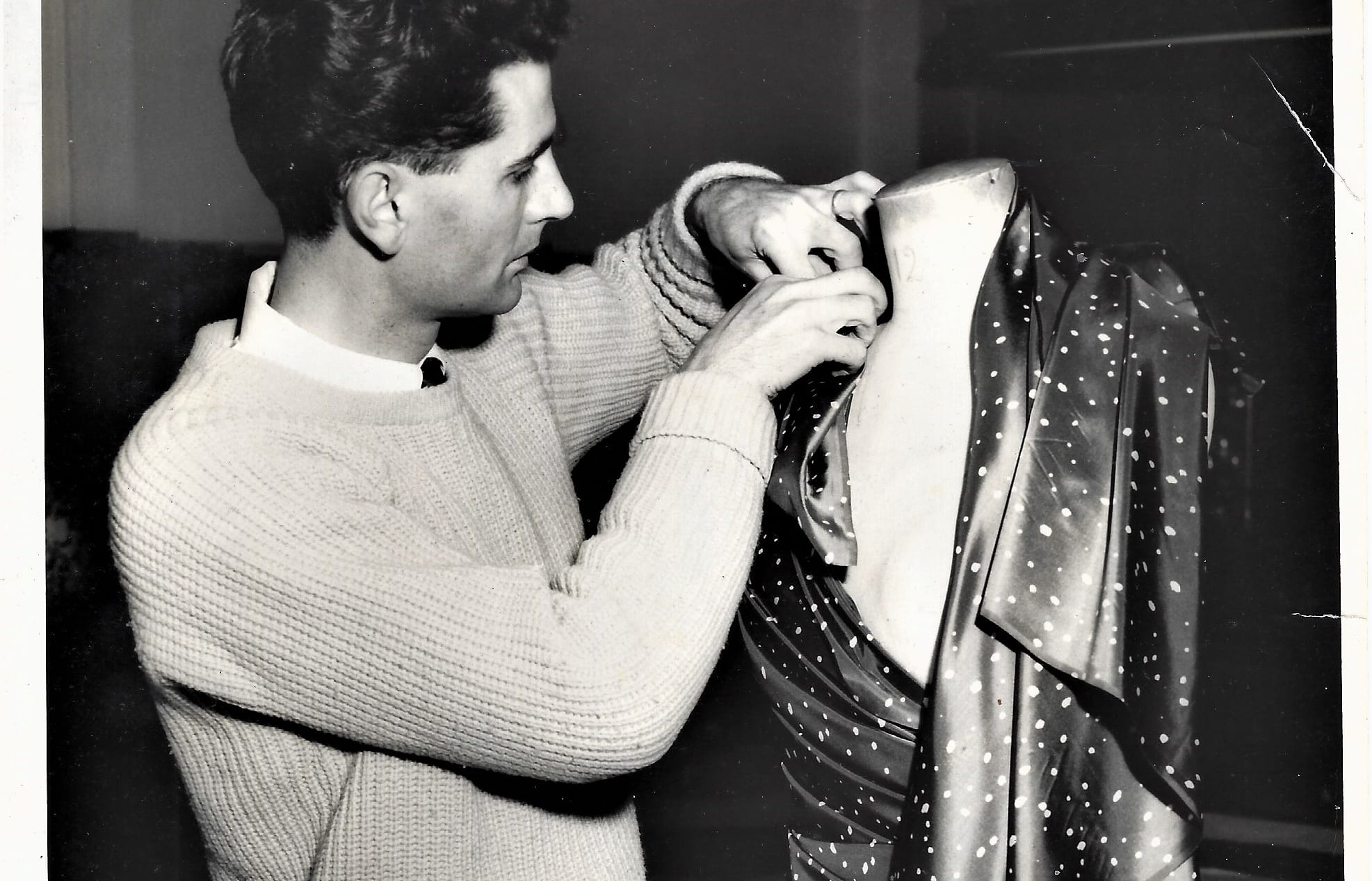 The life and fashion of Bruce Papas | RNZ