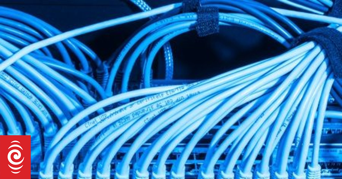 Chorus profits sparked by fibre rollout | RNZ News