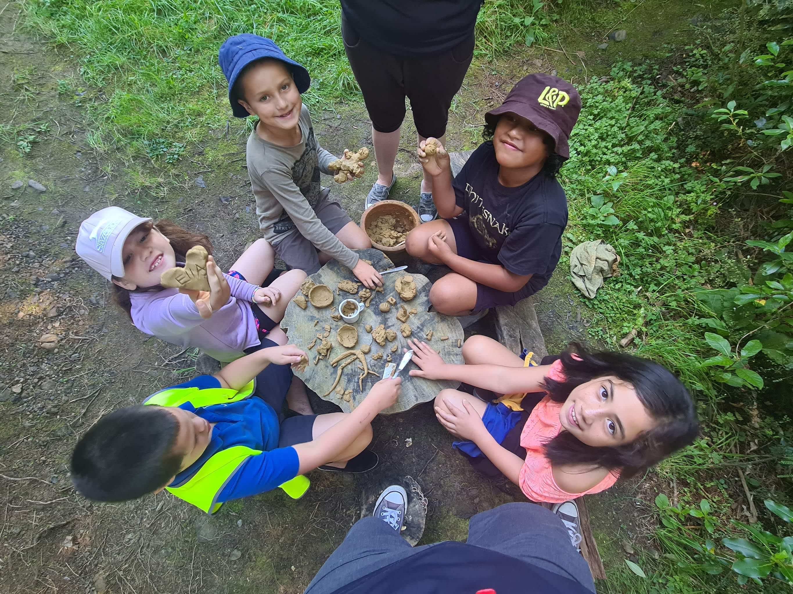 New Forest School: Education in nature | RNZ