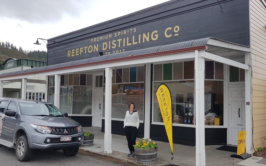 West Coast whiskey distillery firstfrom NZ to supply Scotch Malt Whisky ...