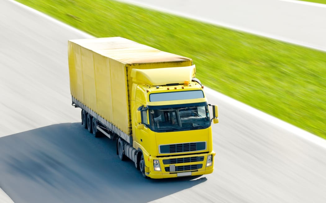 Trucks hitting rail bridges at 'alarming rate' - KiwiRail | RNZ News