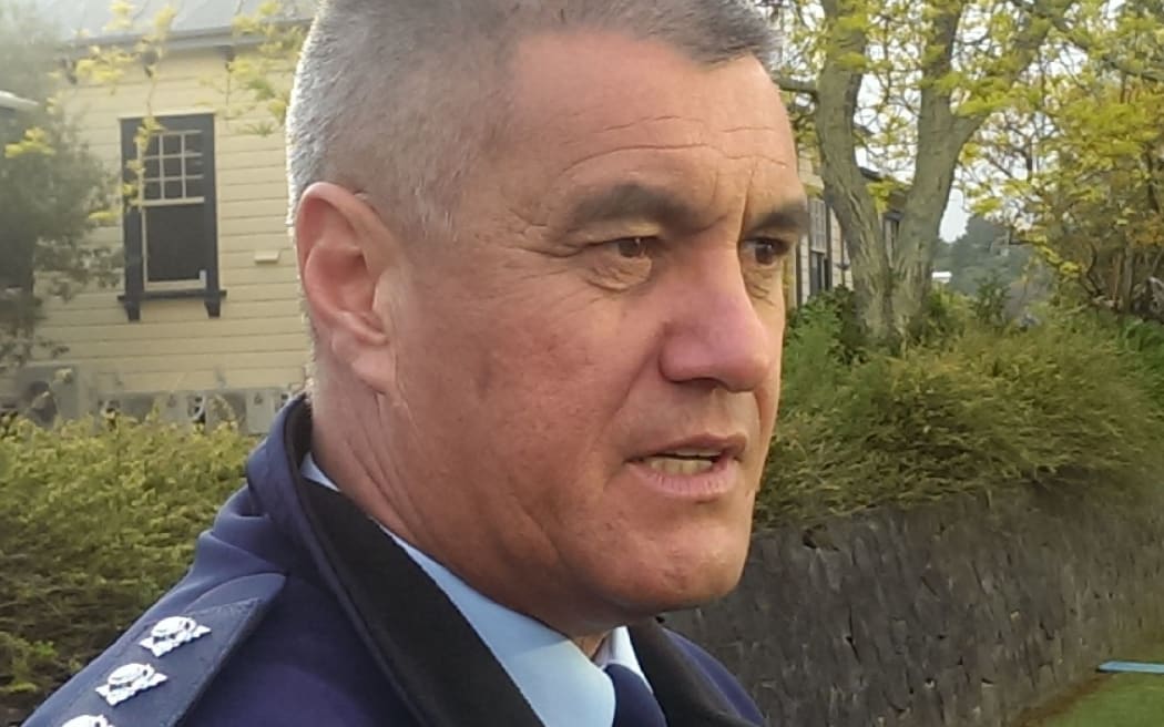 Man in hospital after shooting | RNZ News