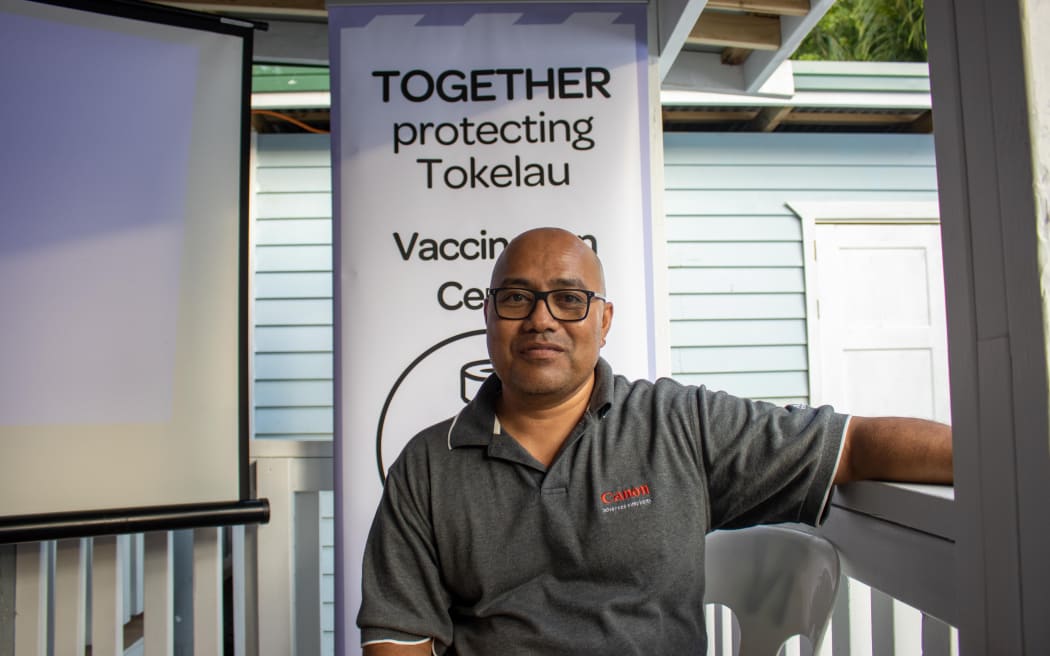 Pfizer vaccine roll-out begins in Covid-free Tokelau | RNZ News