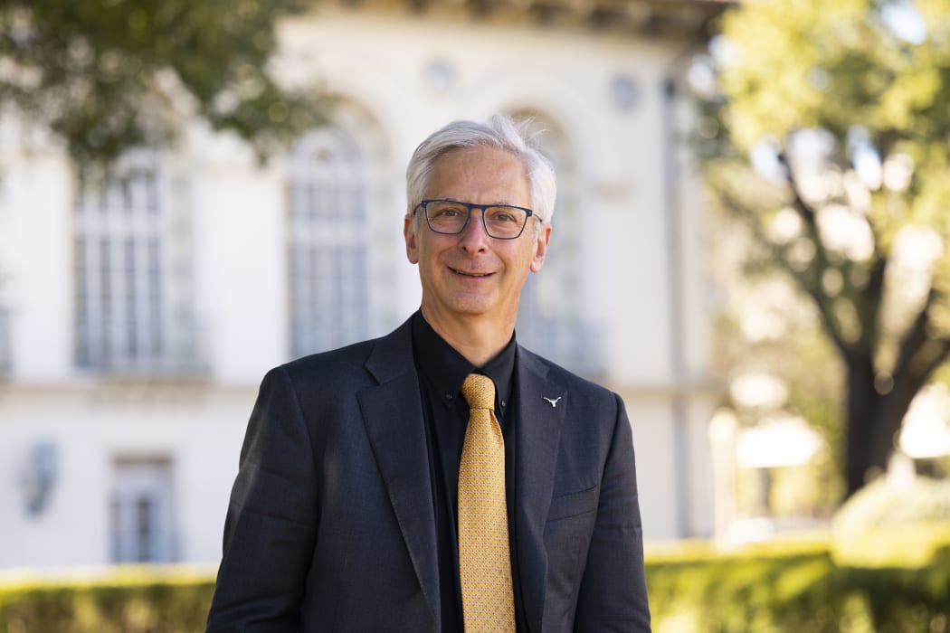 How you can train your brain to be more spontaneous | RNZ