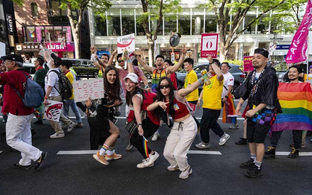 Japanese fete LGBTQ progress, demand marriage rights | RNZ News