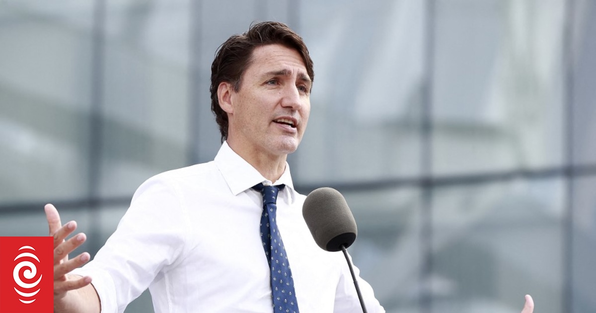 The Panel with Verity Johnson and Nick Leggett (Part 2) | RNZ