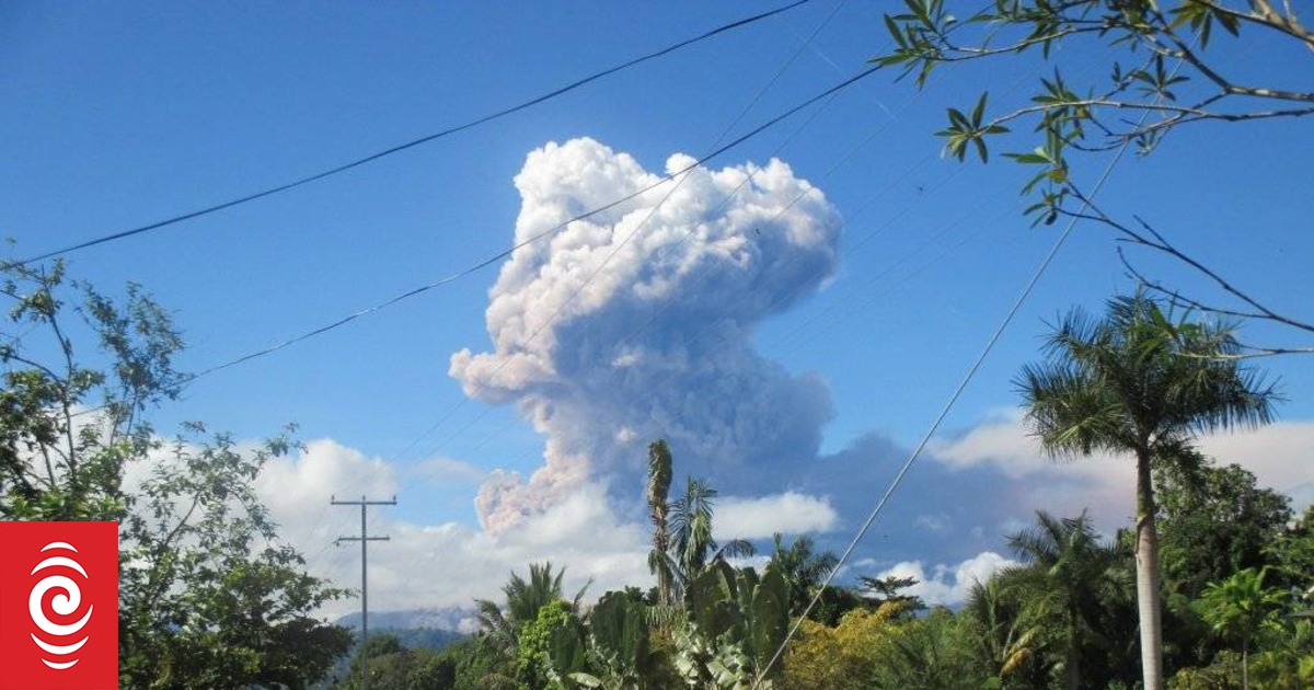 Villages near an erupting Bougainville volcano receiving vital supplies ...