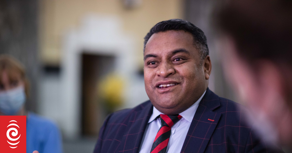 Political commentators Brigitte Morton & Gareth Hughes | RNZ