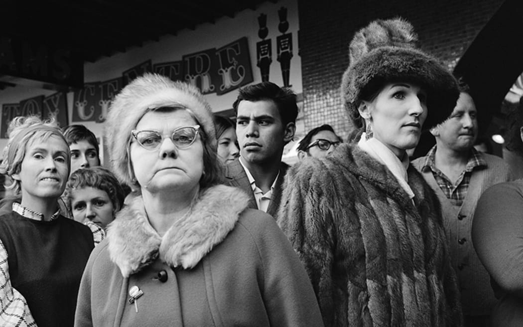 Acclaimed documentary photographer Ans Westra dies | RNZ News