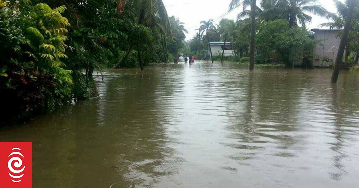 Heavy rains bring flooding, landslides to Fiji | RNZ News