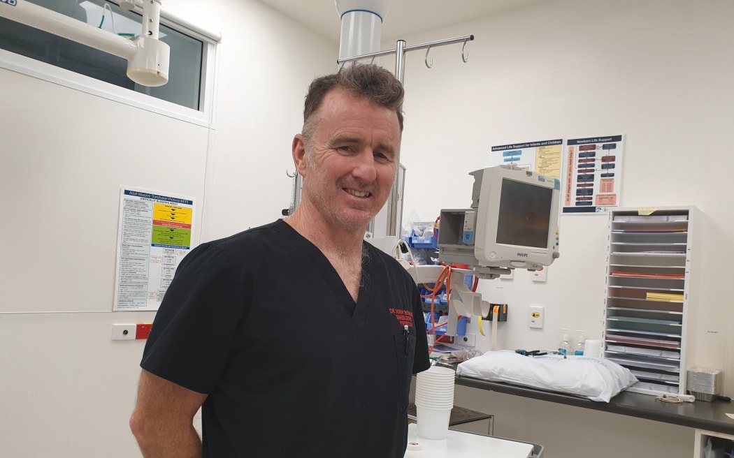 GPs and hospital EDs struggling to cope with patient numbers | RNZ News
