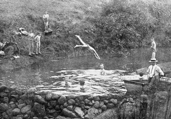 Celebrating swimming outdoors | A Gallery from Nine To Noon | RNZ National